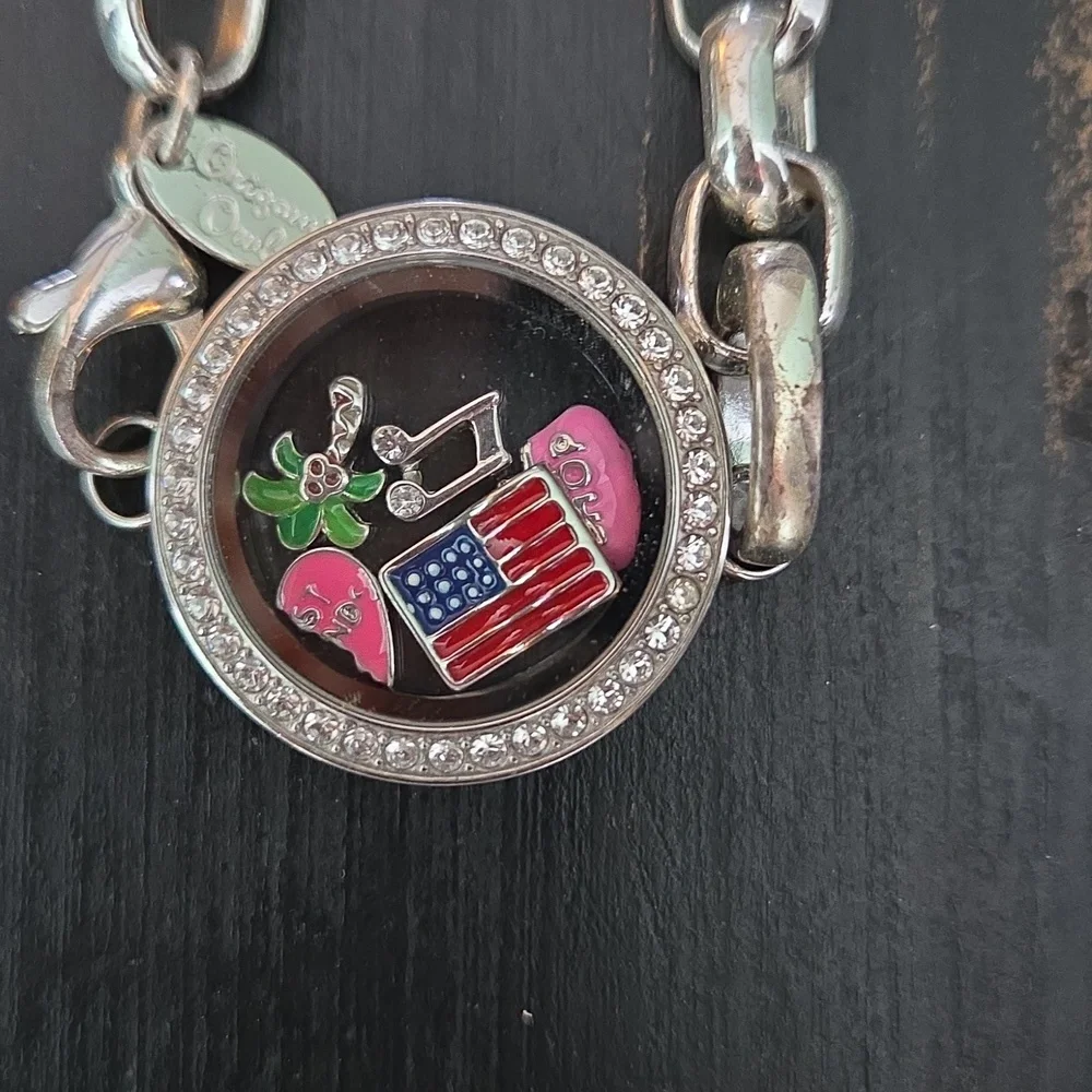 Origami Owl | Jewelry | Origami Owl Silver Bracelet With 5 Charms ...